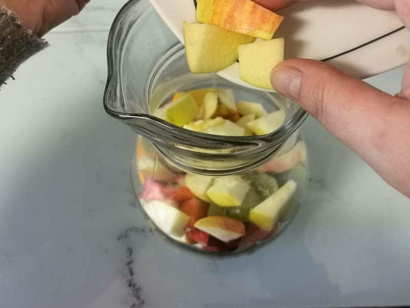 Cómo hacer Sangría de cava casera paso a paso.